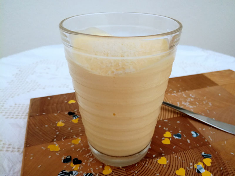 Bevanda rinfrescante con mango e yogurt - FINALLY MALLORCA