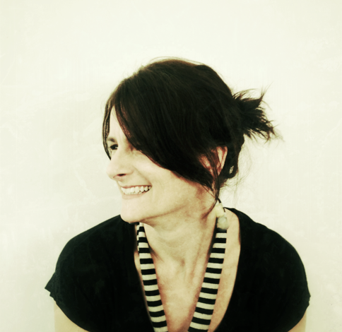 A Southern Lady's Ramblings: Let's Talk Art with Gill Cameron