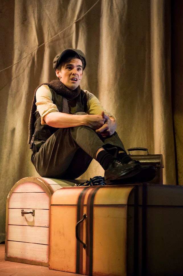 Alan in Belfast: Review: Visit the magical Family Hoffmann Christmas ...