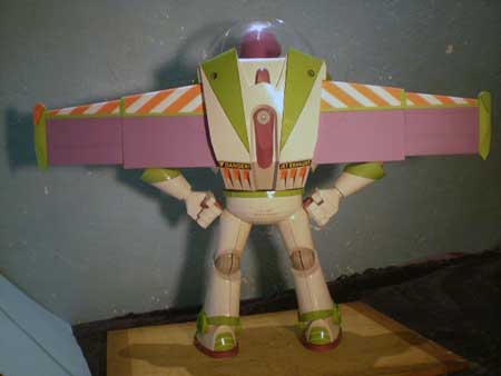 Papercraft - Toy Story Buzz Lightyear - Papercraft4u | Free Papercrafts ...