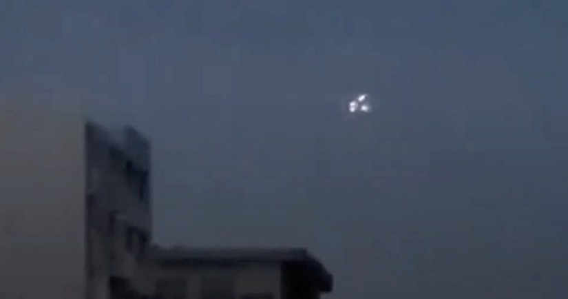 UFO SIGHTINGS DAILY: Glowing Orbs Seen Over Beach On Island In Florida ...