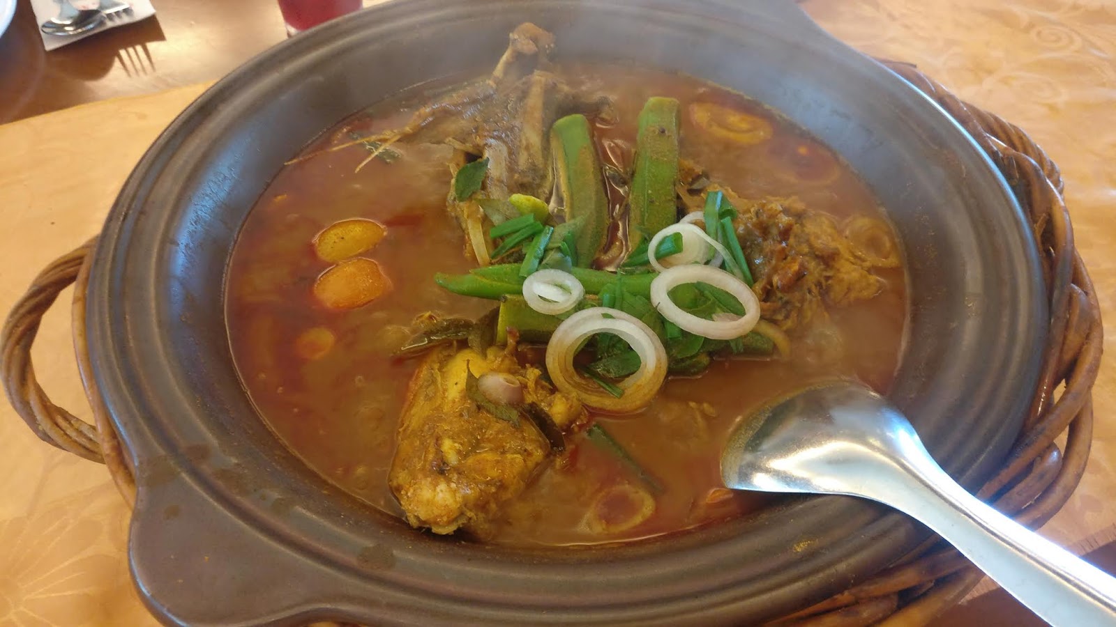 It's About Food!!: Restoran Pen Mutiara @ Pelabuhan LKIM Batu Maung