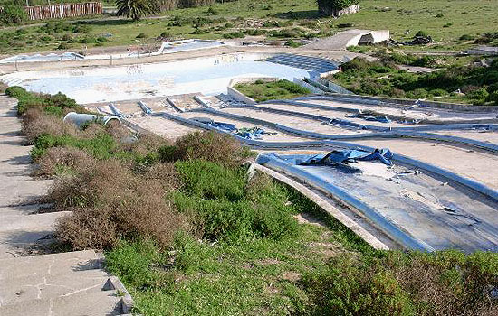 ABANDONED: /// "Ondaparque" Water Park