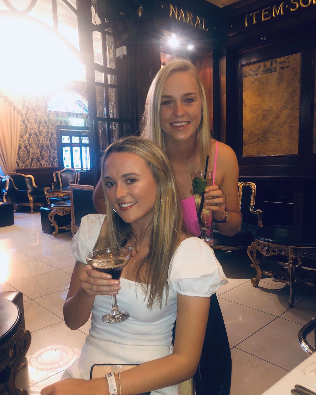 Kim Garth Social Media Clicks