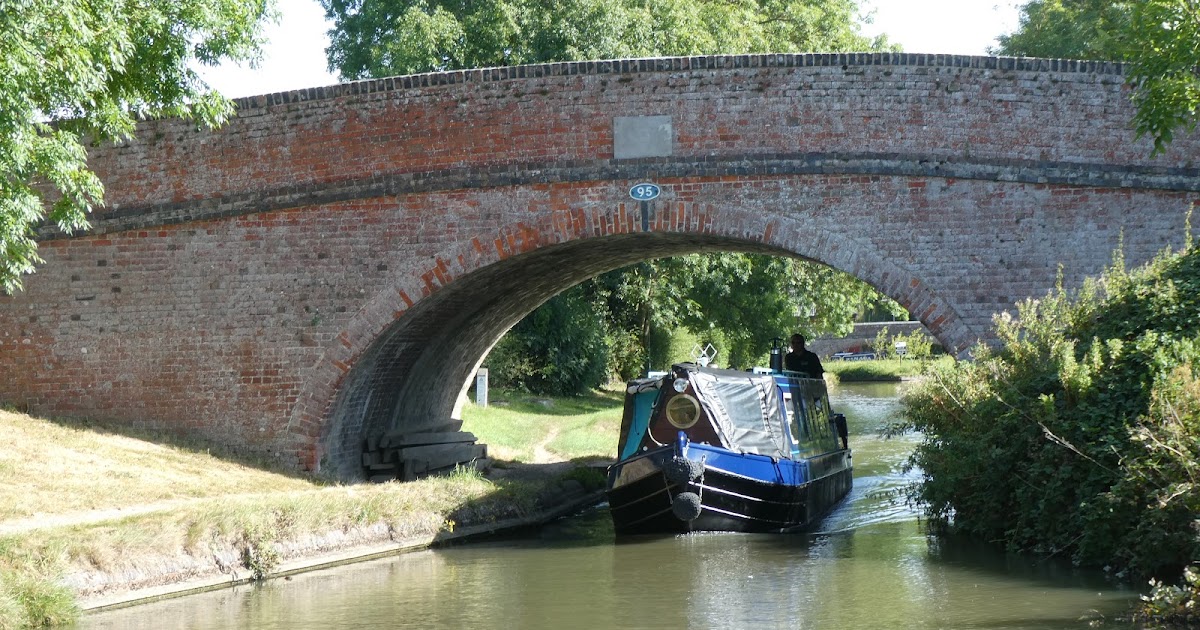and Millie makes three: Dunchurch Pools Marina (Oxford/Grand Union ...