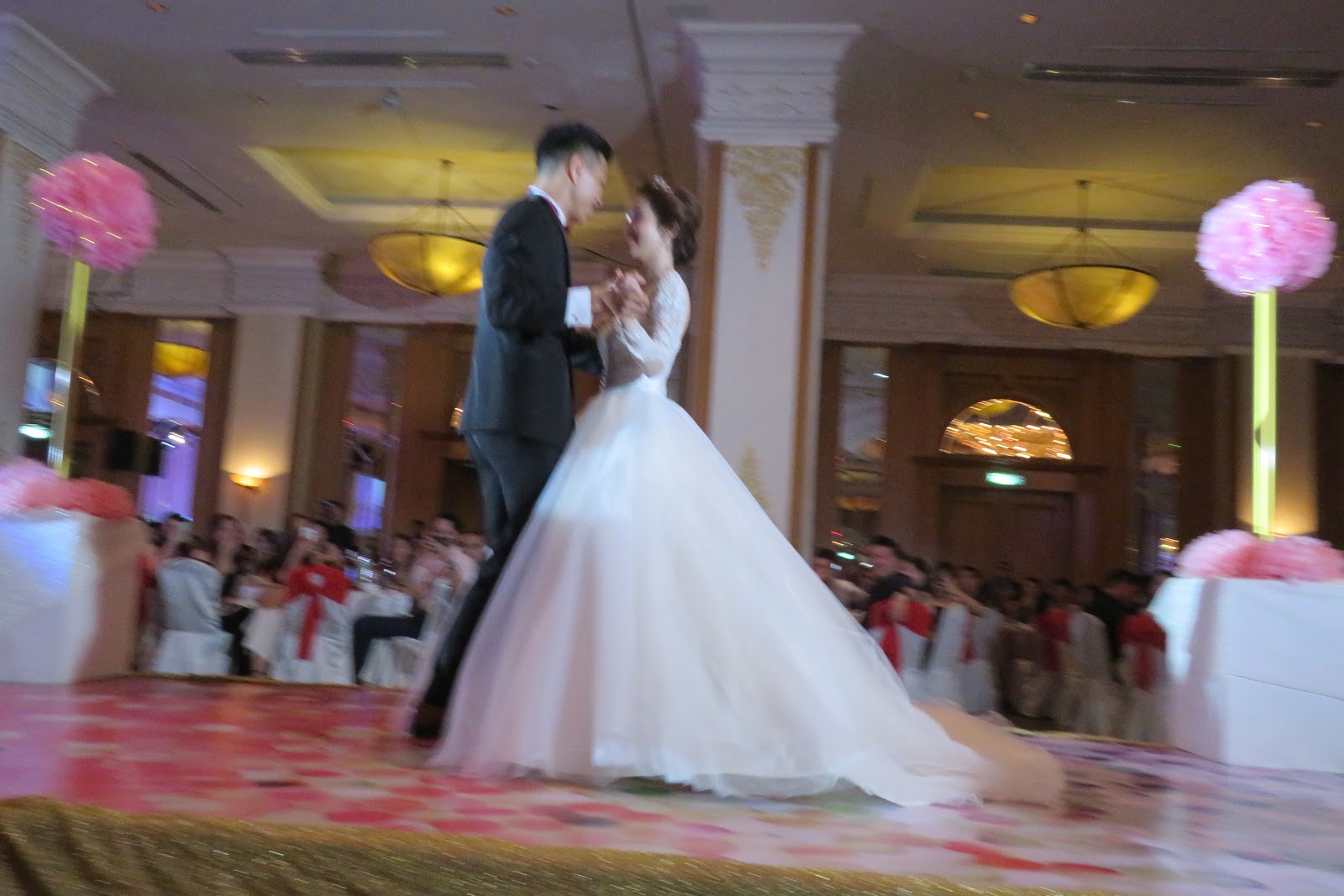 Kee Hua Chee Live!: PART 2---GRAND AND ROMANTIC WEDDING OF THE YEAR ...
