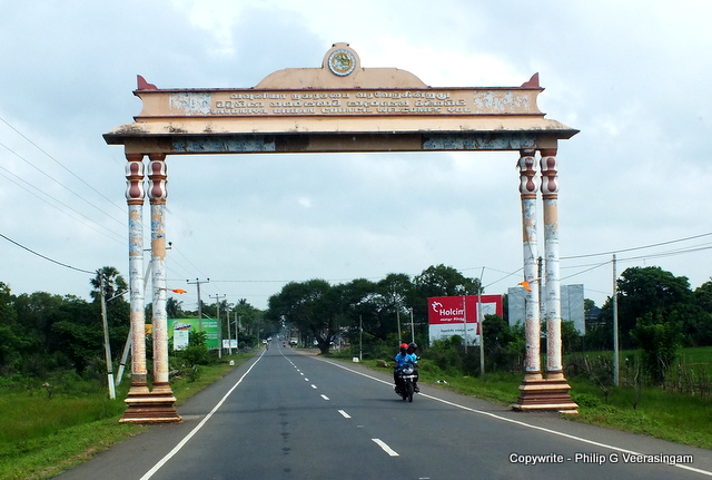 Images of Sri Lanka on blogspot.com: On the A9 highway, from ...