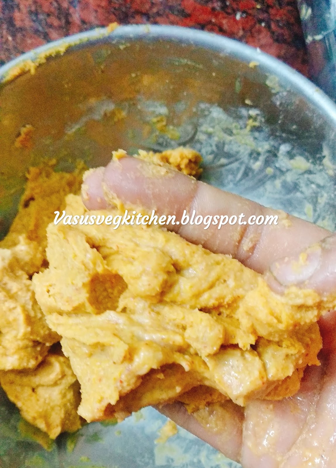 Vasusvegkitchen: Omapodi || Karapusa || Sev, how to prepare Omapodi recipe