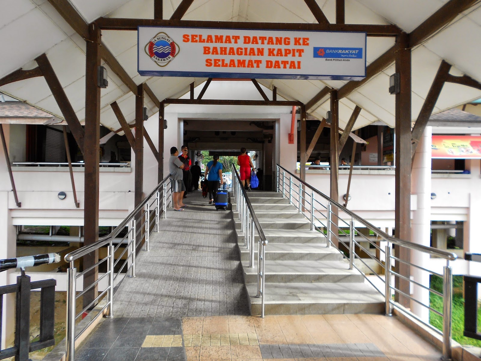 FREELITTLEBRAIN: Empurau - the most expensive fish in Sarawak