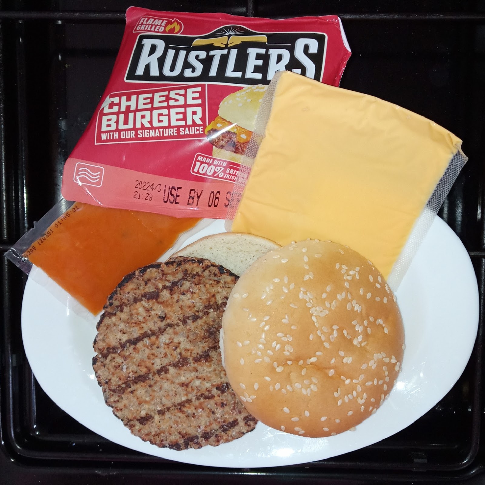 Supersupergirl's Food Reviews: [Review] Rustlers Flame Grilled Cheese ...