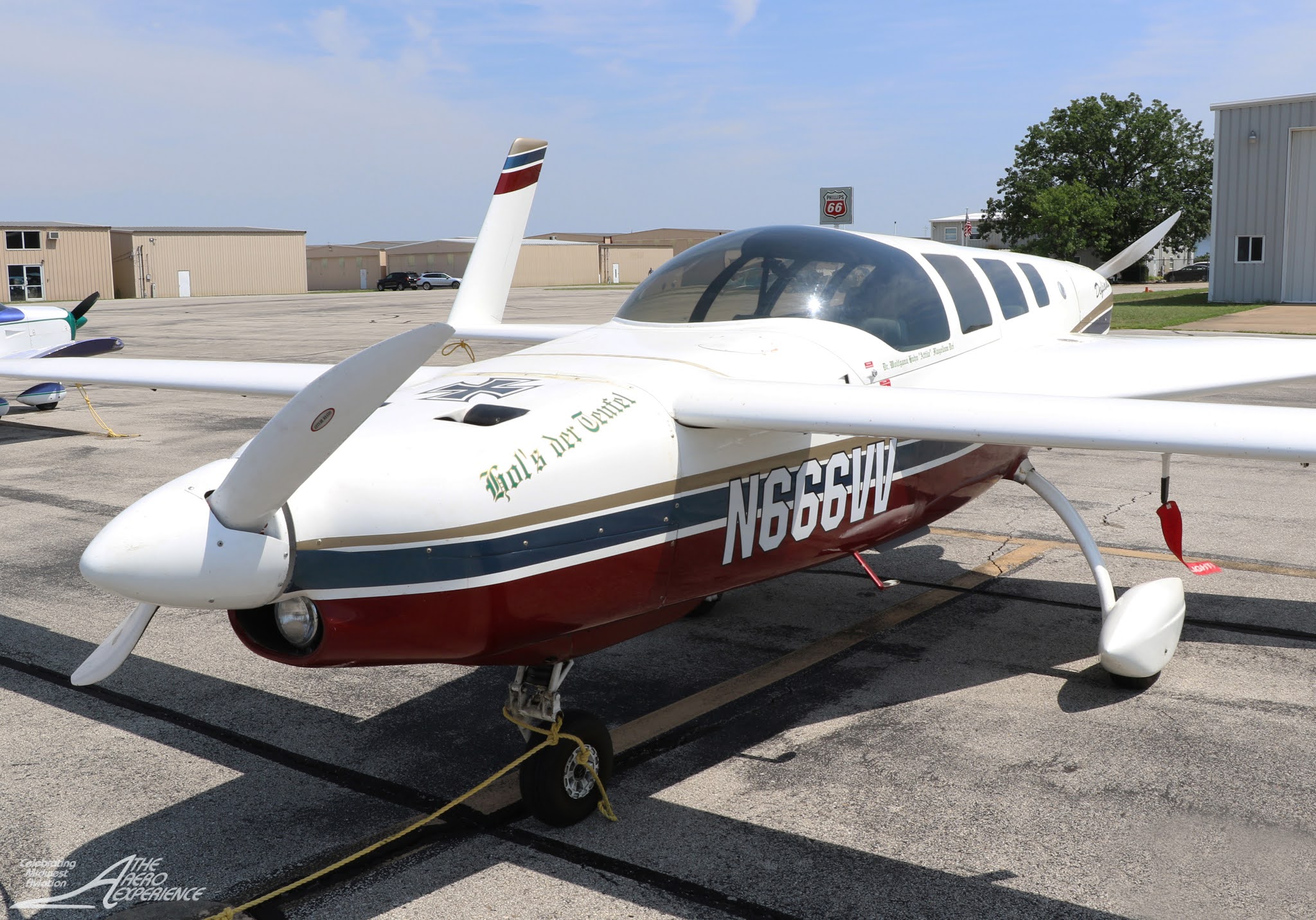 The Aero Experience: Be Defiant! The Rutan Twin-Engine Aviation Oddity ...