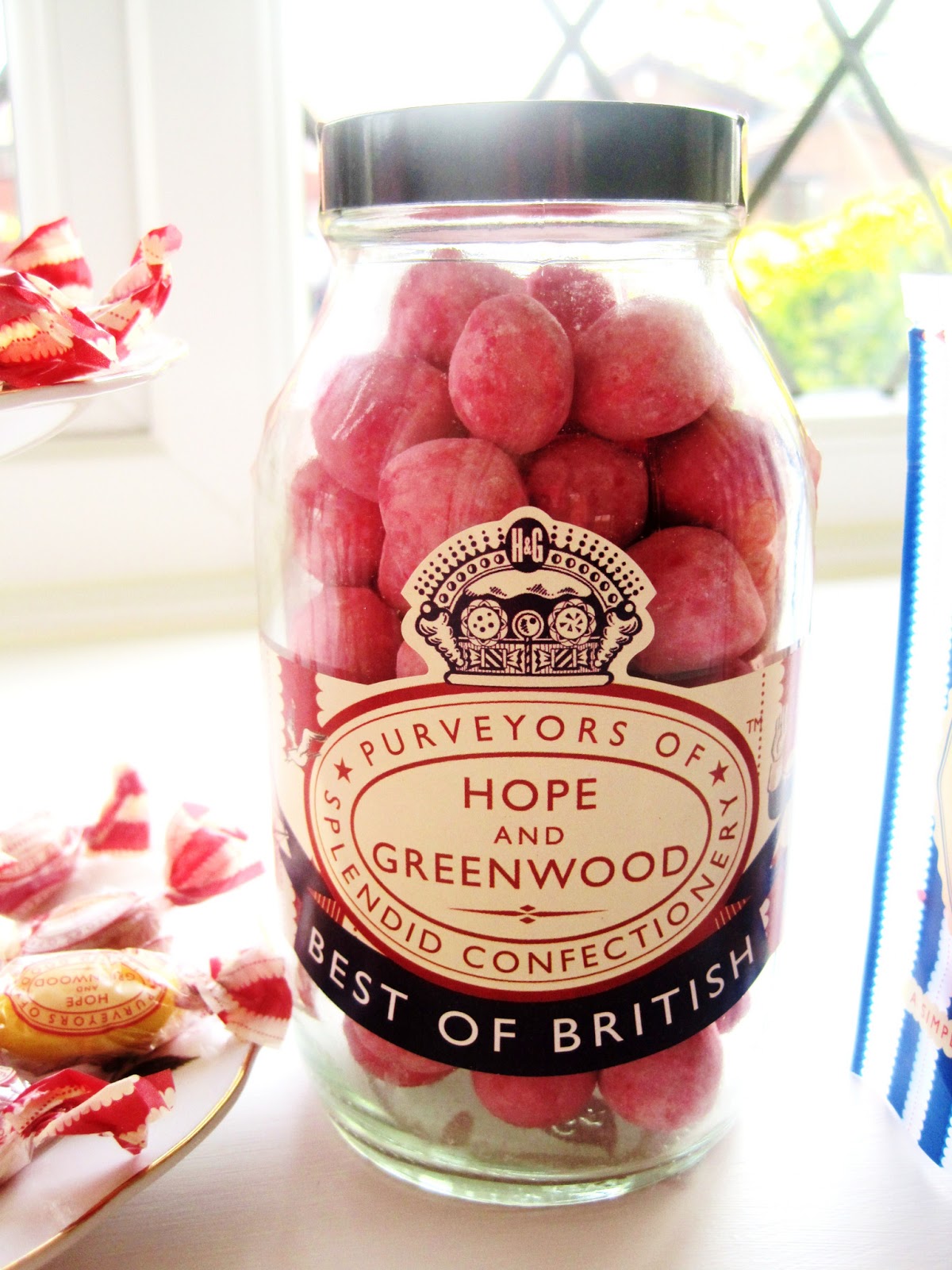 The Afternoon Tea Club Reviews: Hope and Greenwood Afternoon Tea Sweets ...