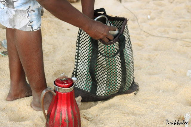 උතුරුකරයේ මා දැල් ඇදීම. - "Thirikkale" (තිරික්කලේ)