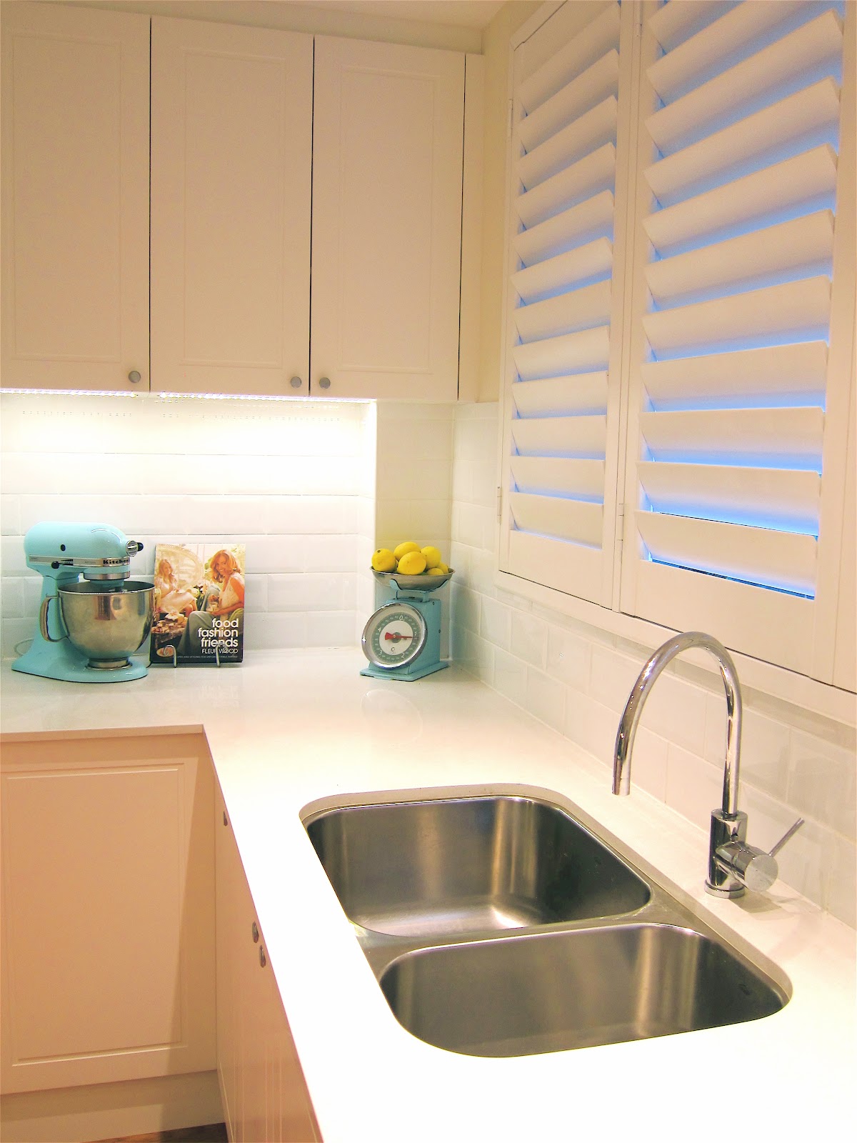 once.daily.chic: My Work - Kitchen Before & After!