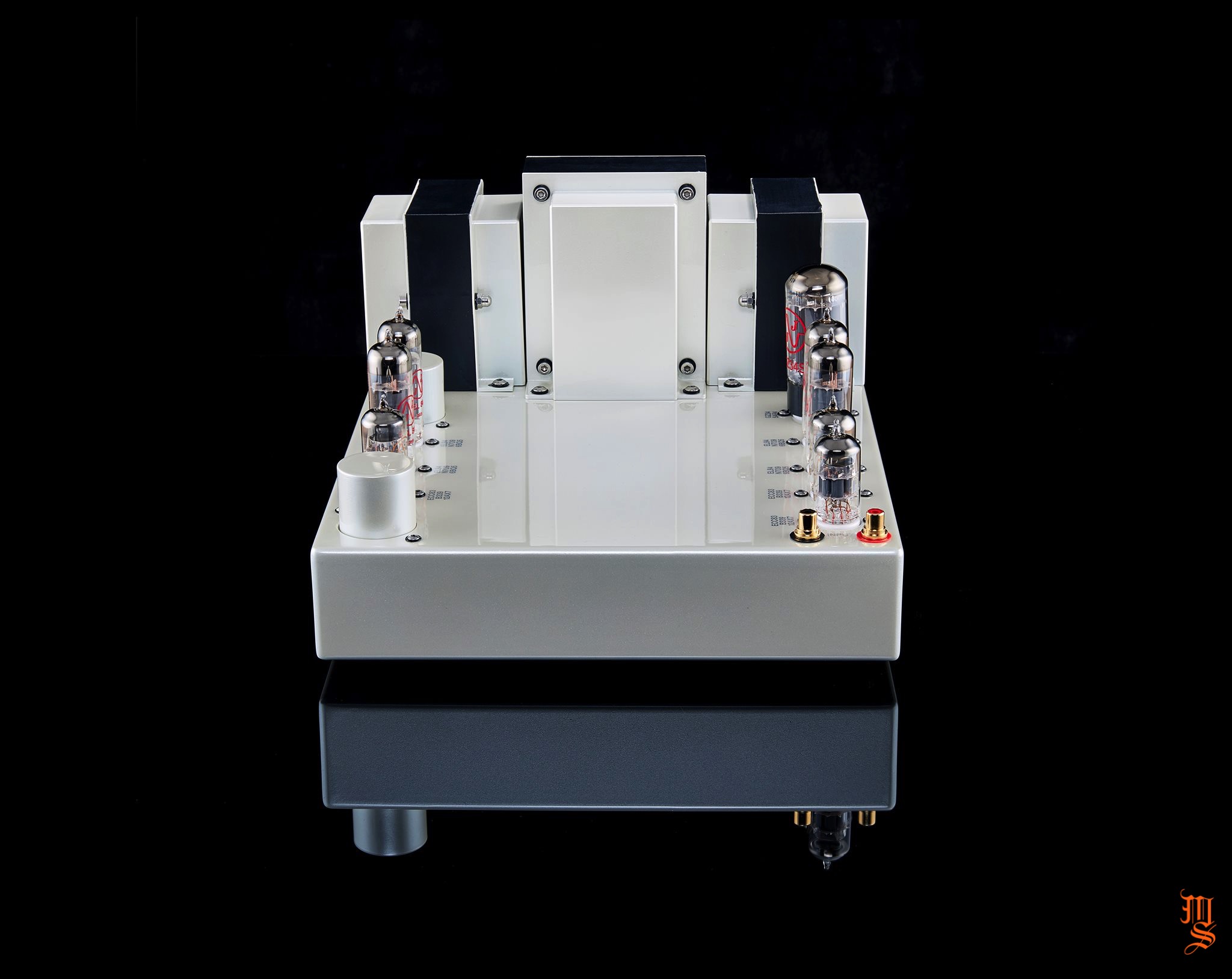 ENGLISH ACOUSTICS ART & SOUND LONDON – M & S | Ultimate High-Fidelity