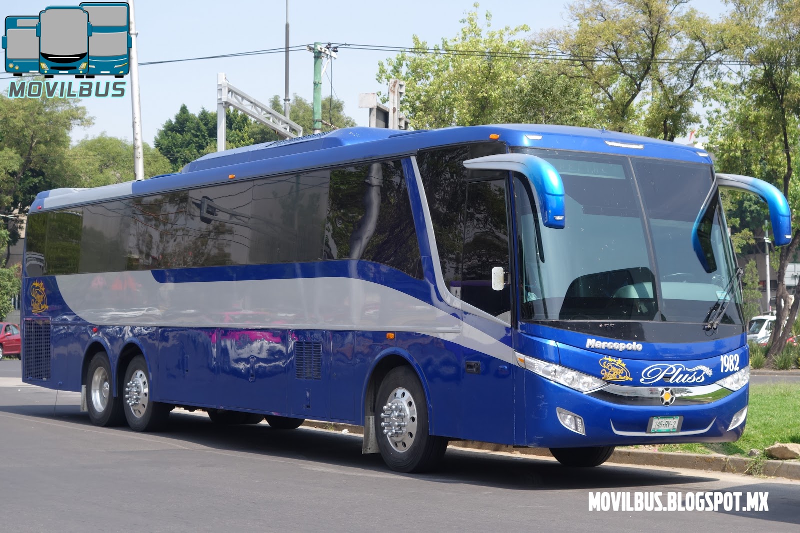 Dr Samuel Banda: Algunos autobuses modificados