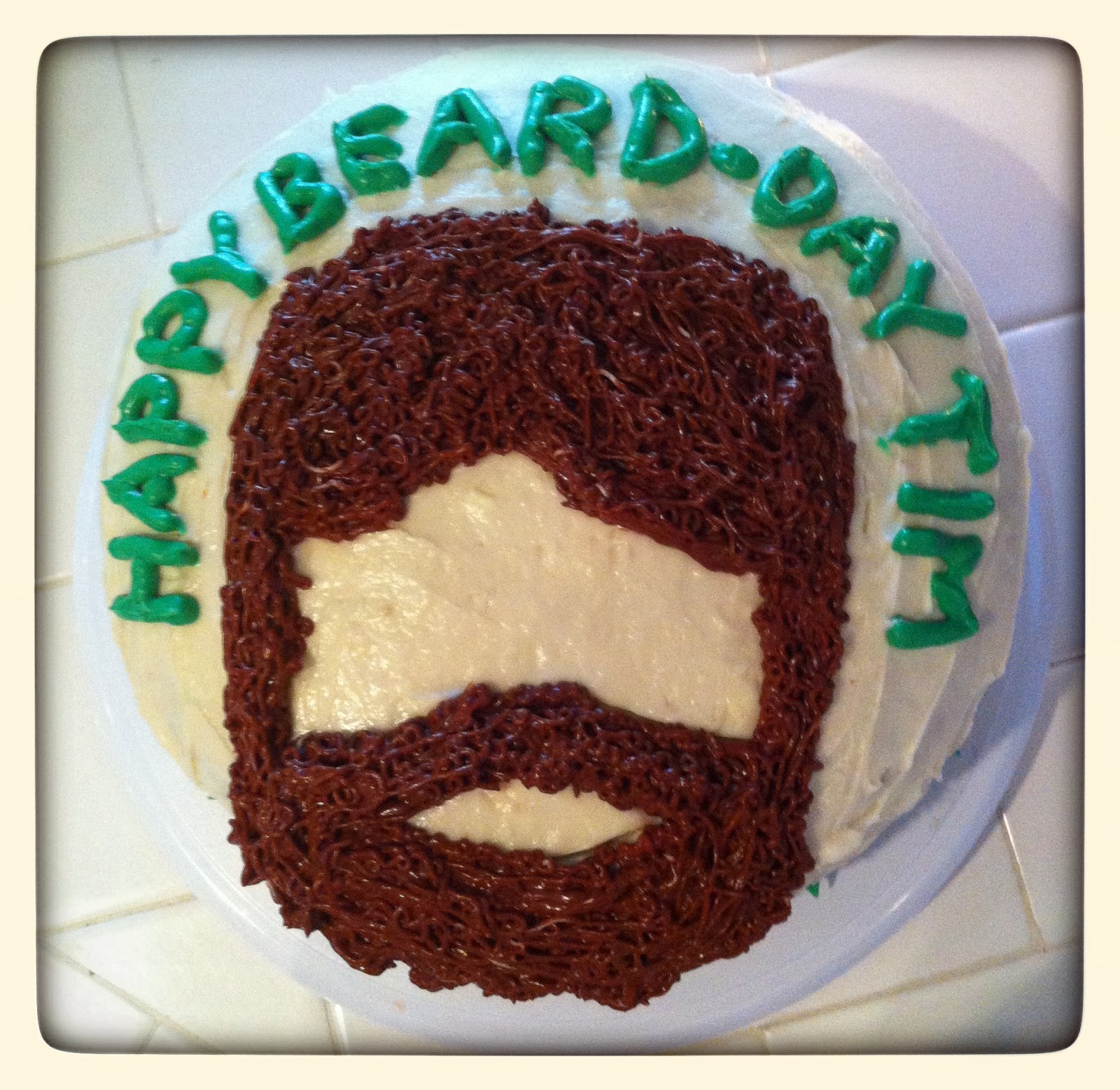 Hawes Mom: The beard cake