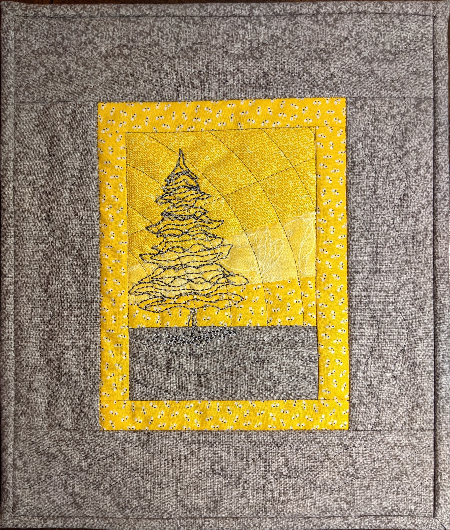 Project QUILTING: Sun Rays by Ellen H