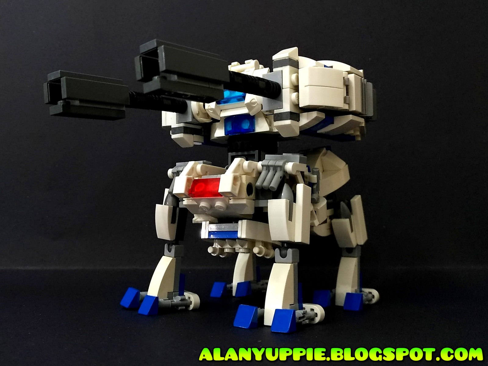 Alanyuppie's LEGO Transformers: LEGO Tankhead Mecha with a twist
