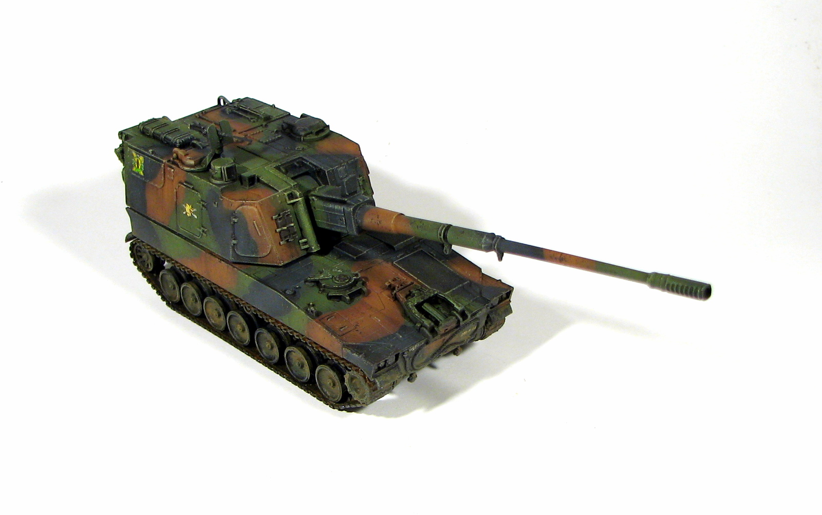 Gulumik Military Models: JGSDF TYPE 99 155 mm SPG 1/72