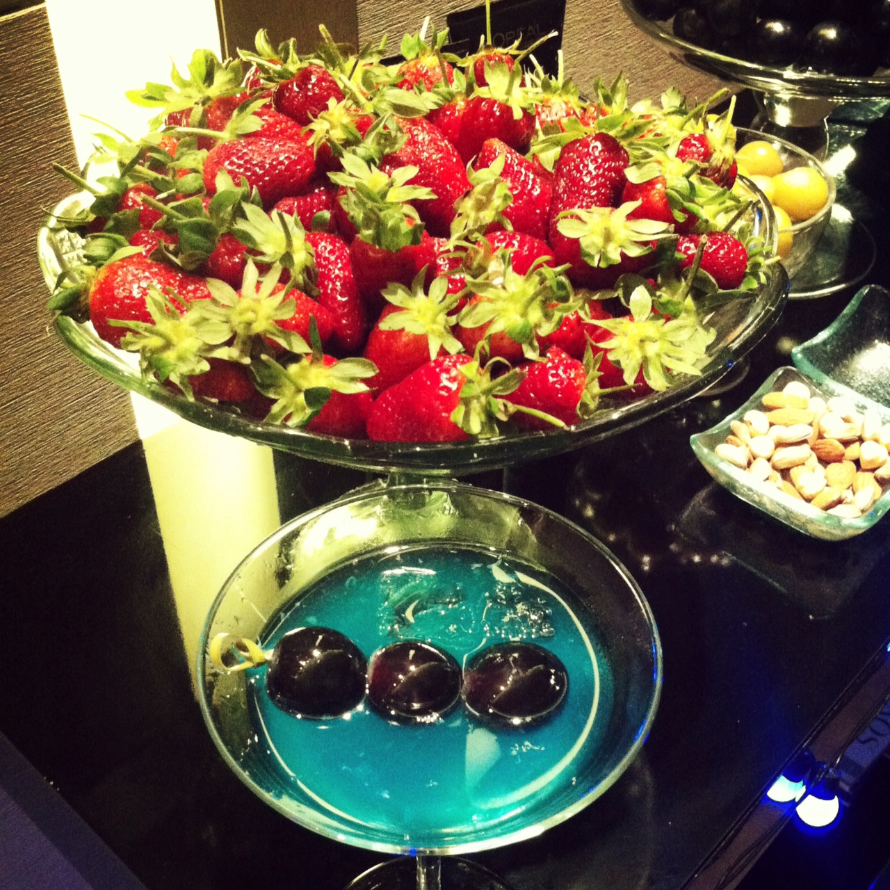 InstaFOB – Fashion On Board