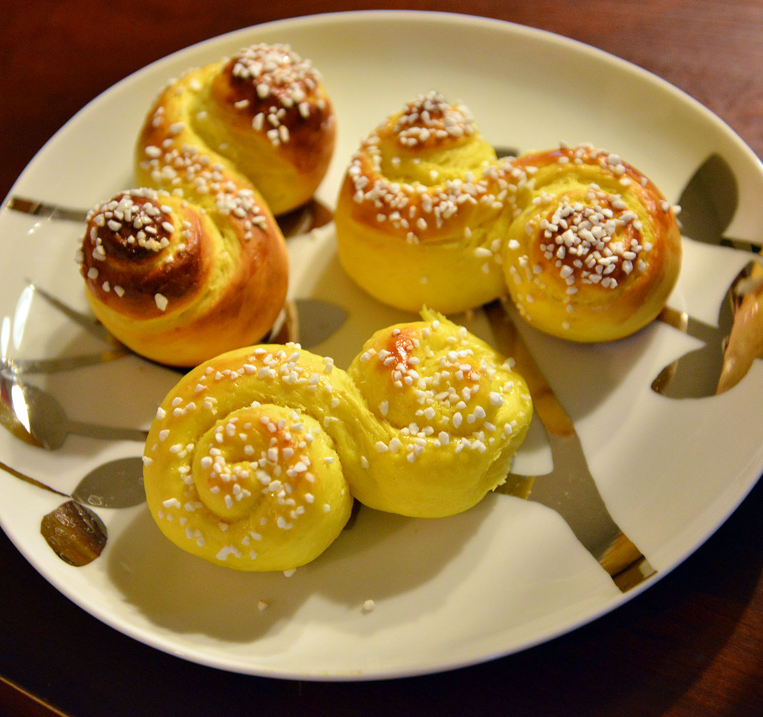 Lussekatter (Saffron Lucia Buns) - light-in-leaves
