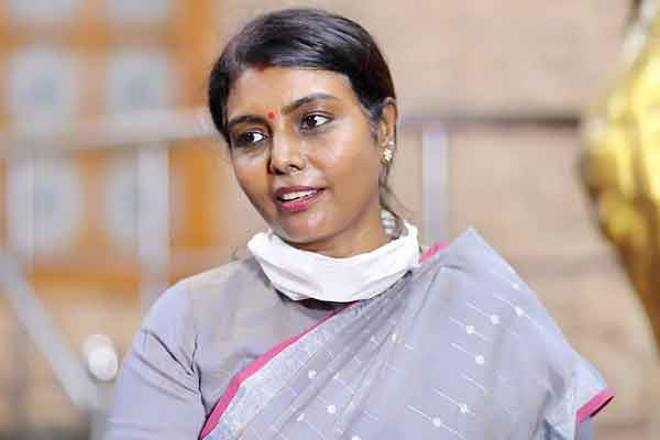 Beela Rajesh (IAS) Wiki, Age, Biography, History, Family, Husband, News