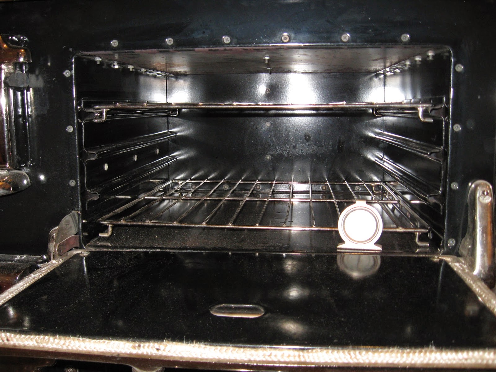 Wood Cookstove Cooking: Maximizing the Heat from Your Wood Cookstove