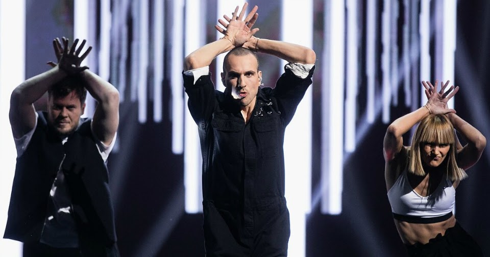 Litauen: "On Fire" med The Roop