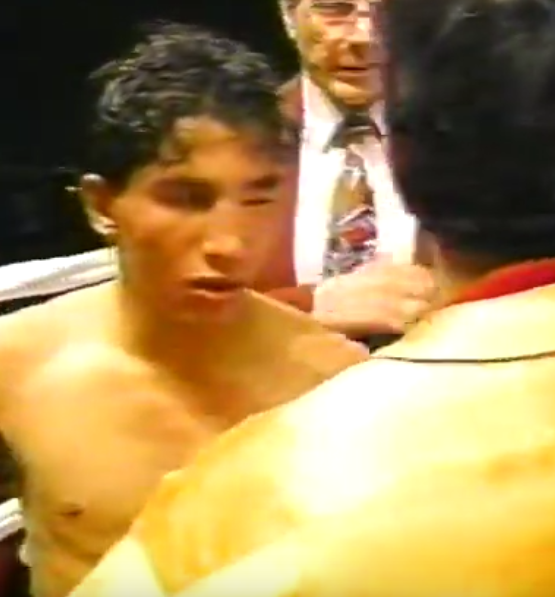 THE BOXING GURU'S HALL-OF-FAVORITES: WILLY SALAZAR
