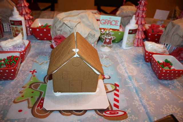 Buckets of Grace: Gingerbread House Making Party {with a special visitor}