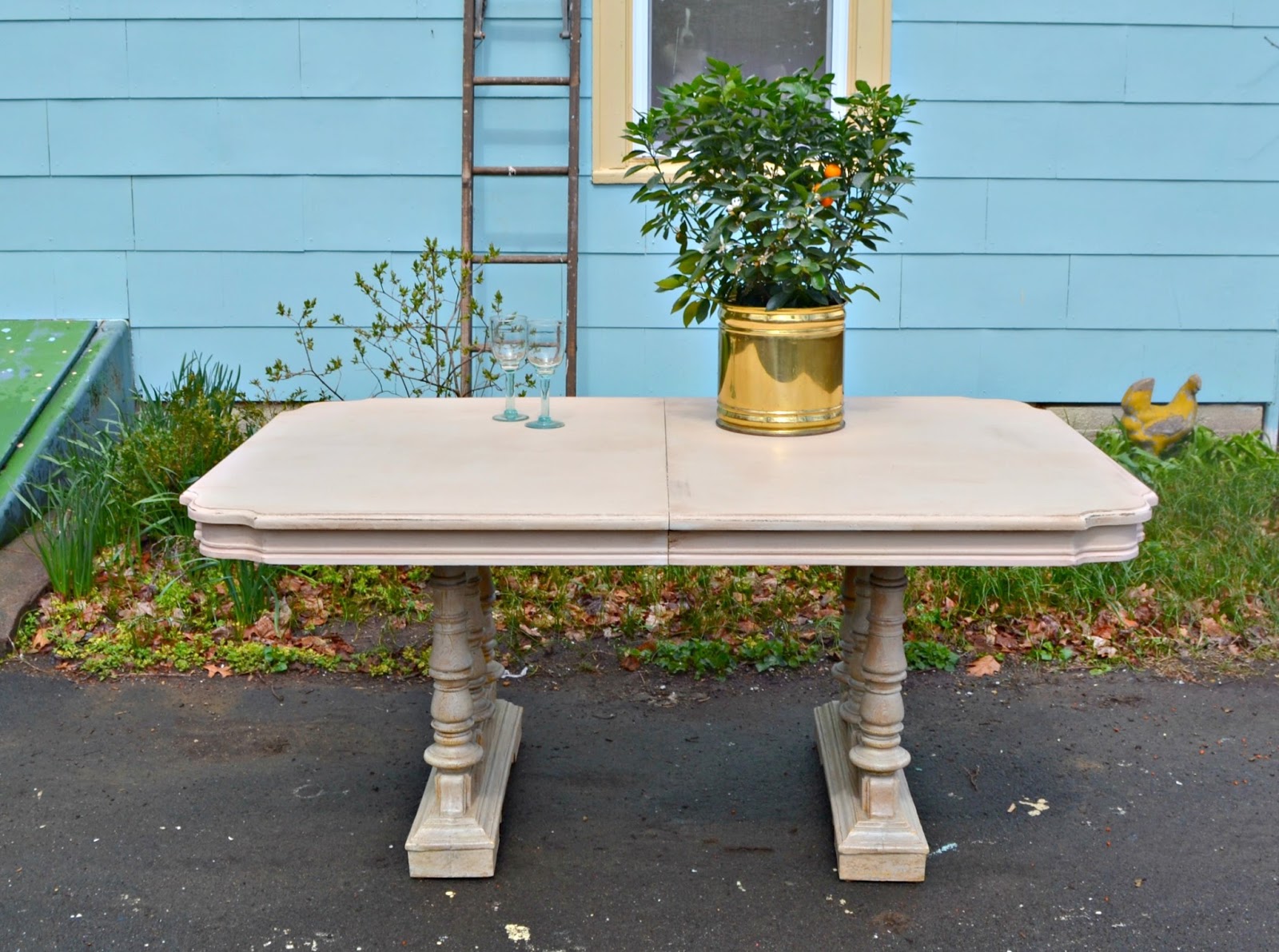 Heir and Space: A Side of the Road Table