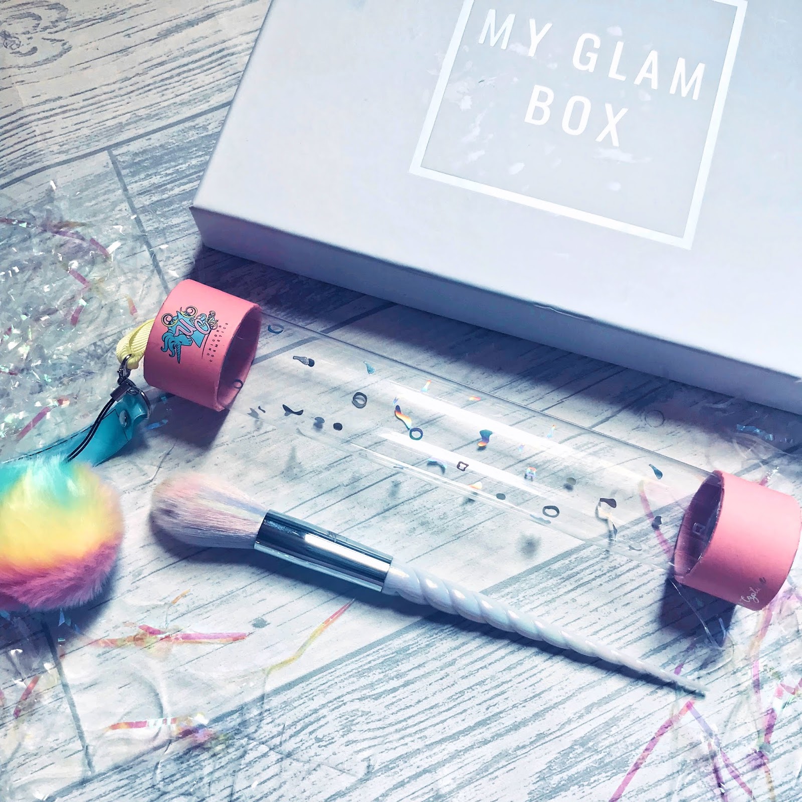 Unboxing My Glam Box; June - That Skint Gal