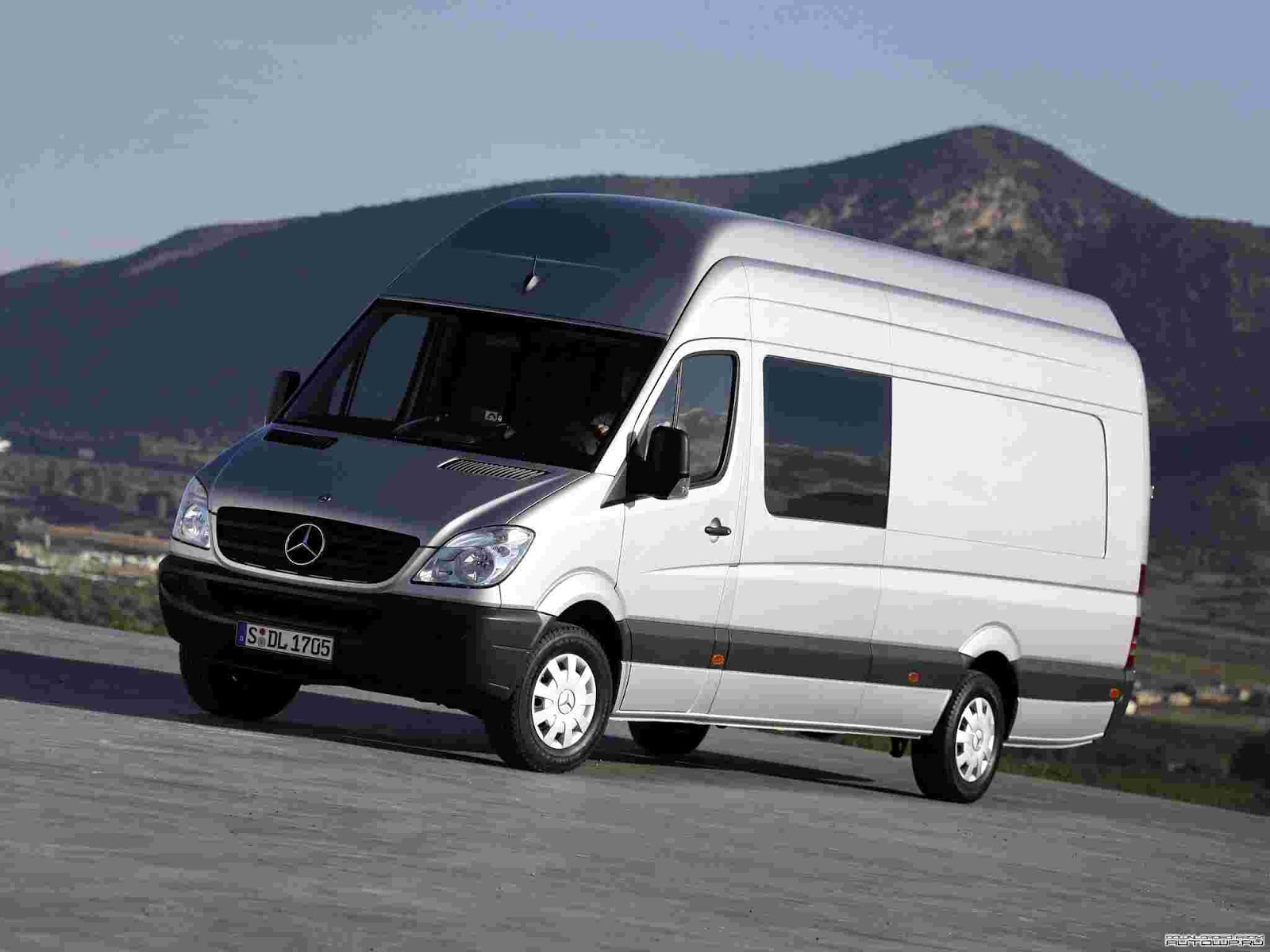 Informative BLOG: Mercedes van