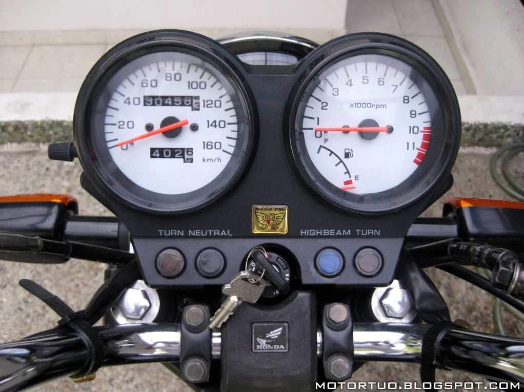 Spesifikasi Honda Mega Pro 160 Generasi Kedua - Honda GL Pro Neotech ...