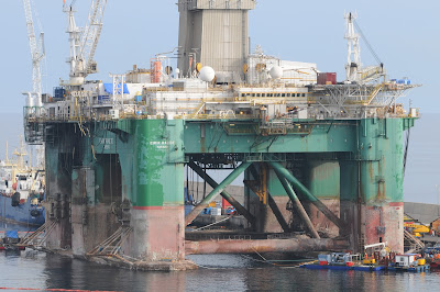 SHIPS & THE SEA - BLOGUE dos NAVIOS e do MAR: Plataforma EIRIK RAUDE