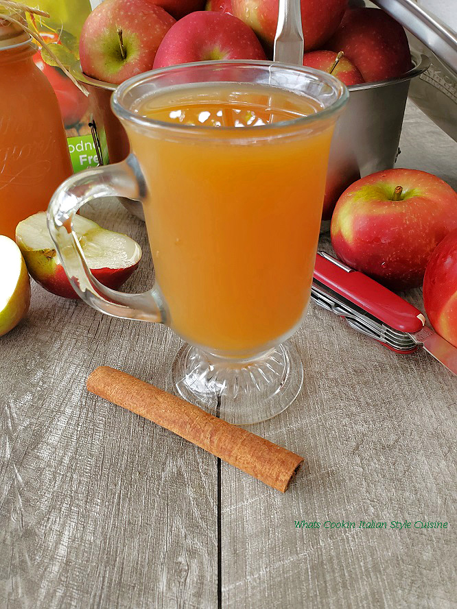 Homemade Apple Cider | What's Cookin' Italian Style Cuisine