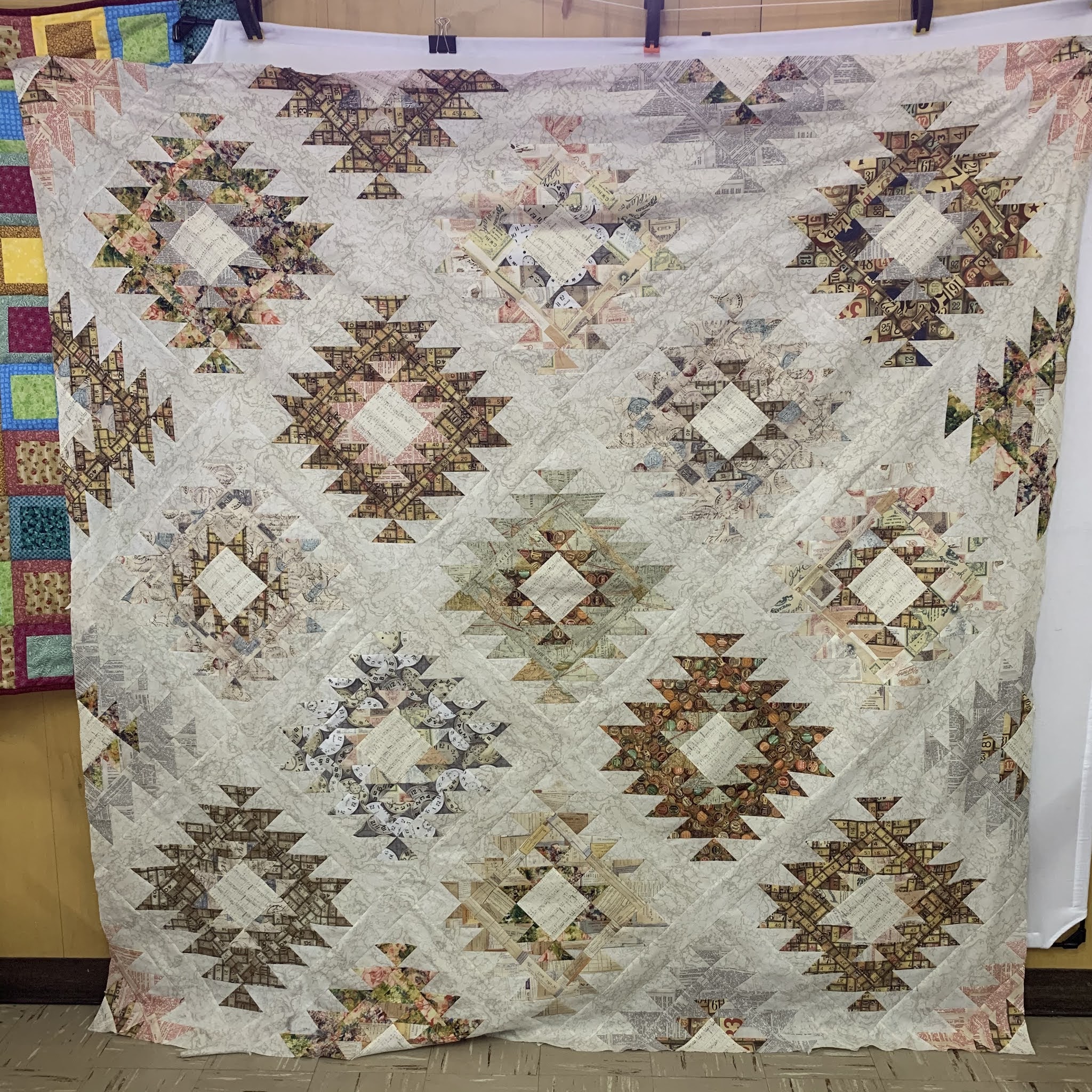 Second Story Quilting: Brilliant Quilt by Taralee Quiltery
