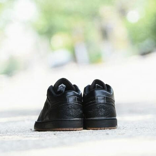 Sepatu Casual Nike Jordan Full Hitam Grade Ori [SNJ-003] | Omsepatu.com