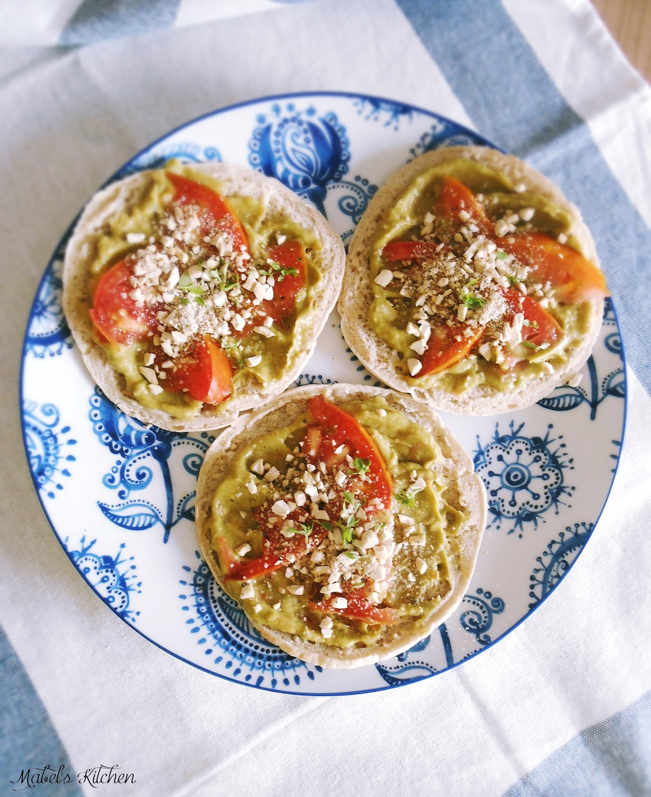 Falsas Pizzas de Guacamole. - Mabel's Kitchen