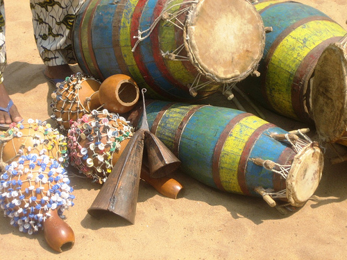 Batuque Afro - Sul: Batuque Afro-Sul e o Candomblé da Bahia