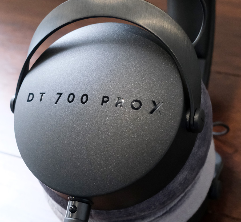 Sandal Audio: Beyerdynamic DT700 PRO X & DT900 PRO X ヘッドホンの試聴レビュー