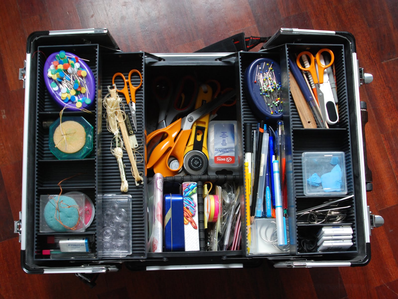 Miss Party Mom: Tips For How to Stock Your Party Planner Tool Kit!