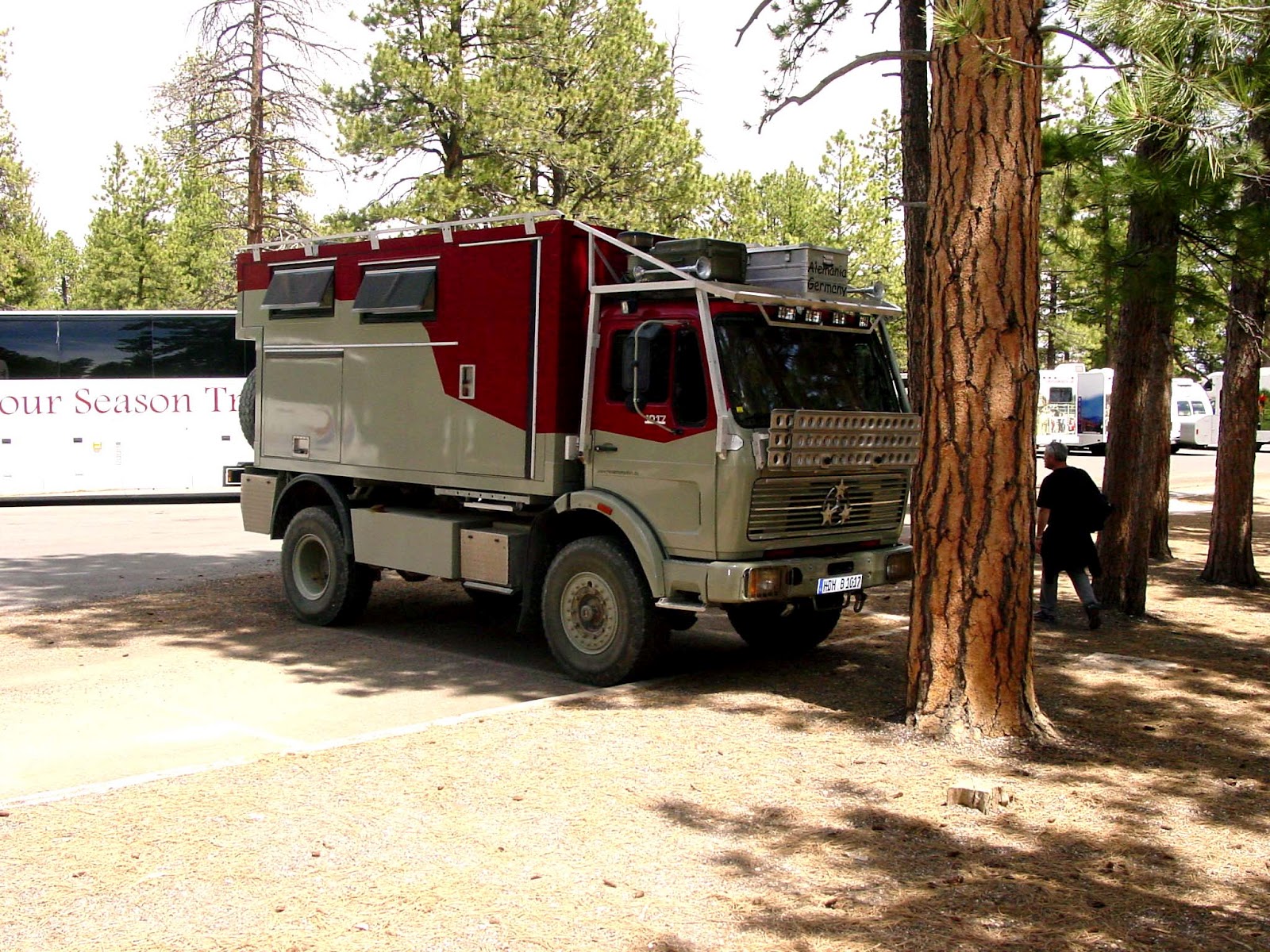 RV Trip'N: We are wearing out our shoes not to mention our bodies!