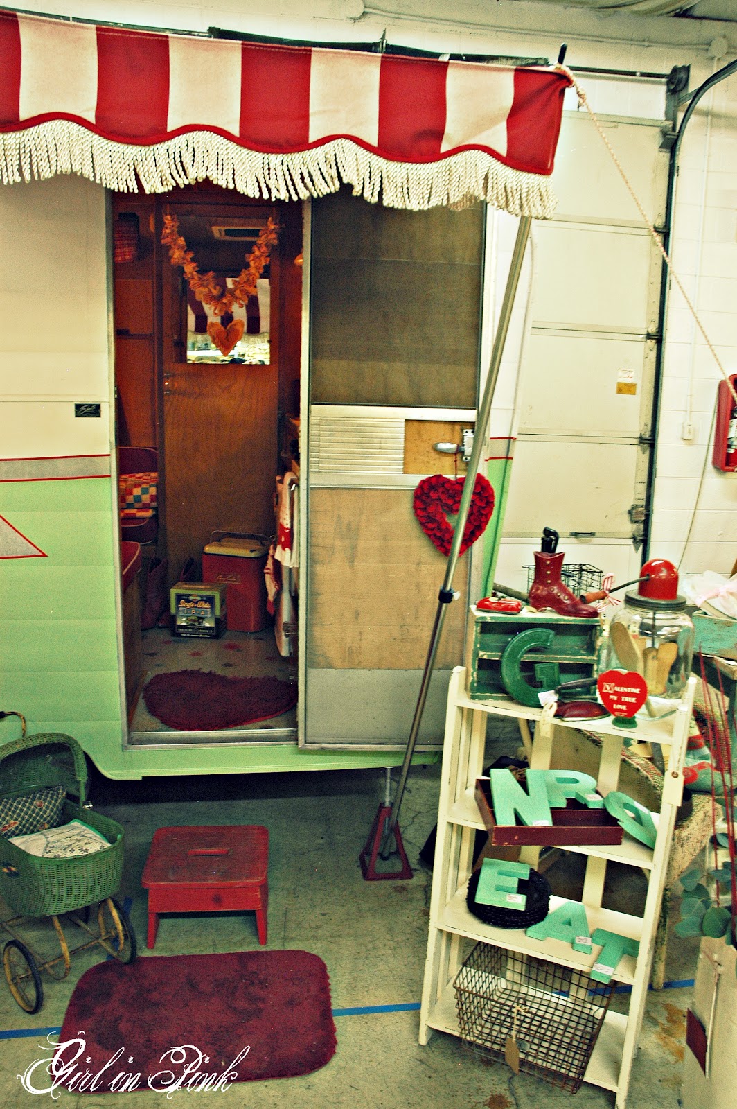 Girl in Pink: Funky Junk Sisters Flea Market