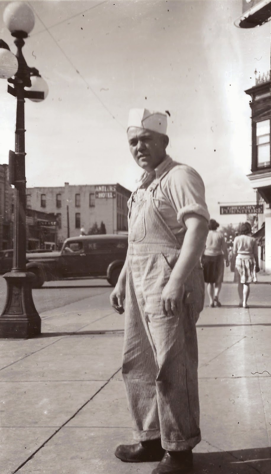 Ellensburg #39 History Blog: 49) Andy Hugo Gustafson - Master - 1942