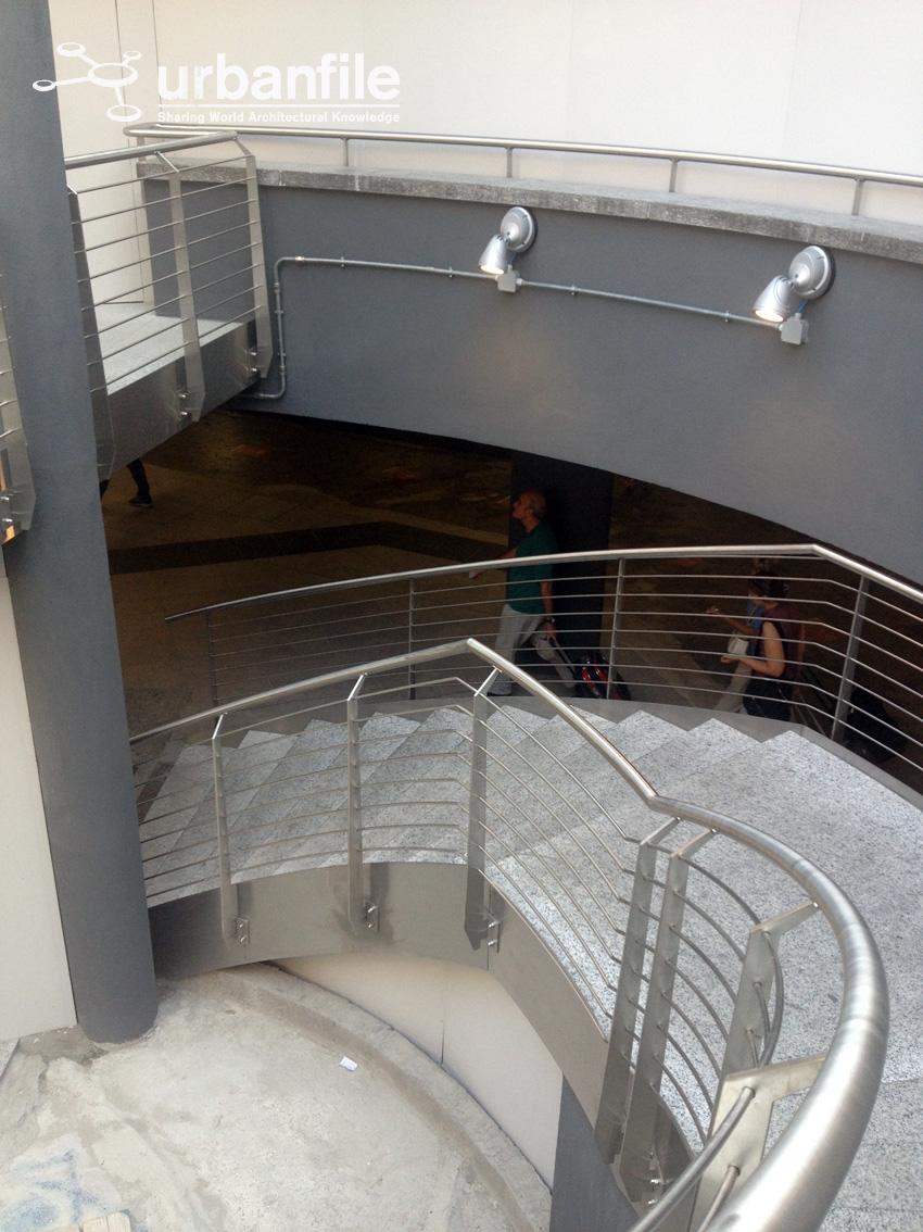 Ecco La scala elicoidale alla Stazione Centrale - Urbanfile