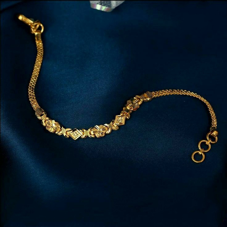 Fancy golden bracelet