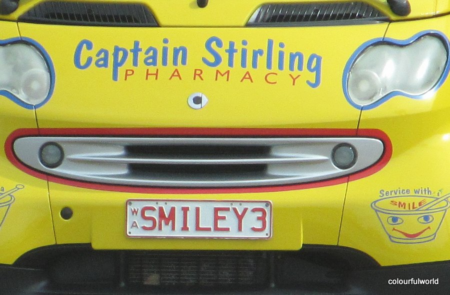 COLOURFULWORLD: Signs - Personalised number plates - Yellow