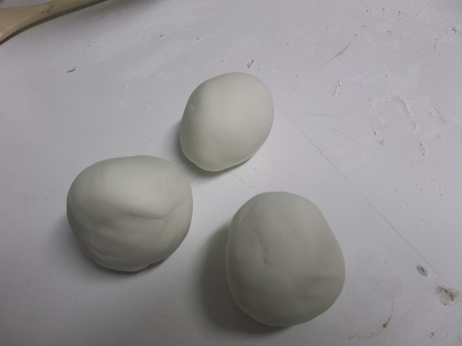 The Butterfly People : How to make cold porcelain - recipe and photos